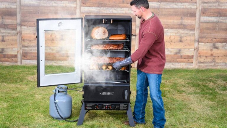 14 Quick and Easy Electric Smoker Recipes. Beef, Chicken and Salmon